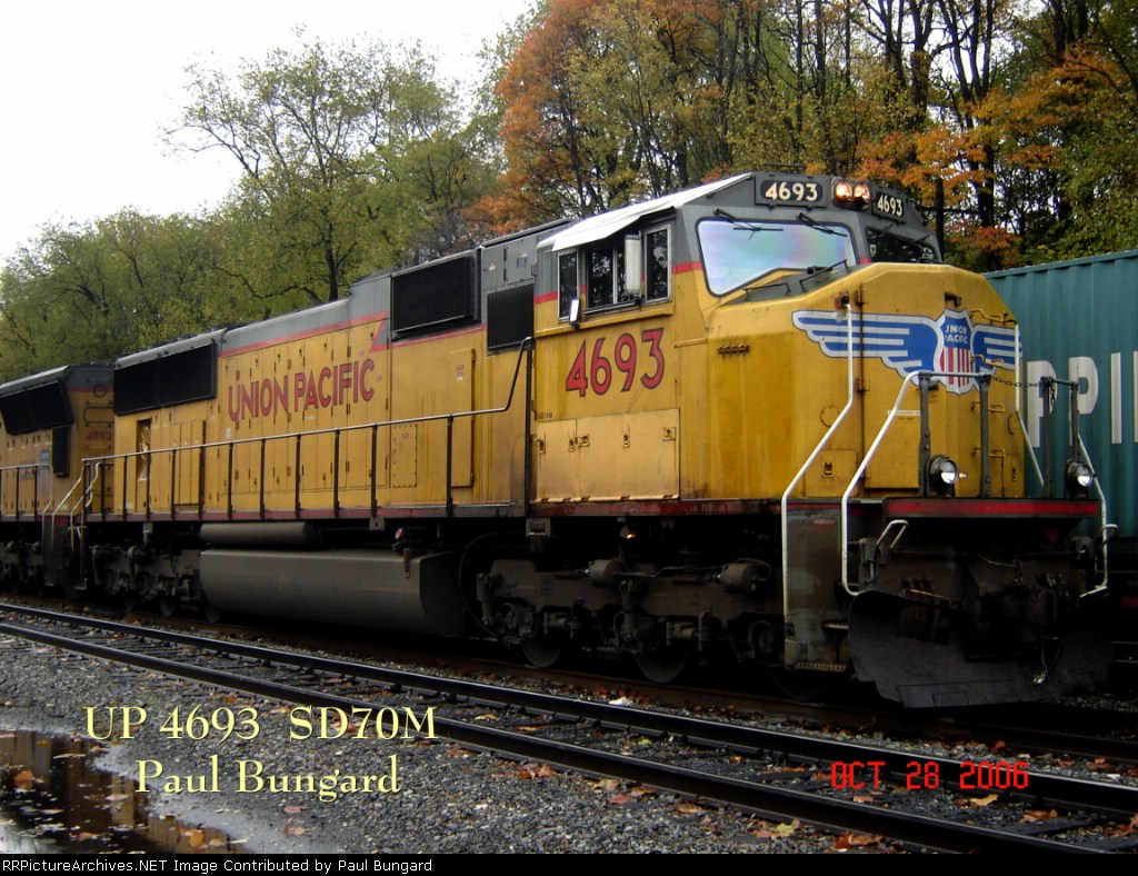UP 4693 SD70M 10/28/2006